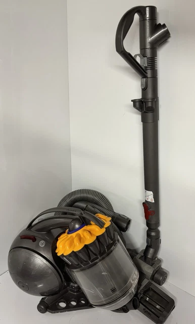 DYSON DC28C YELLOW MULTI FLOOR 750W CYLINDER VACUUM CLEANER £70.00 ...