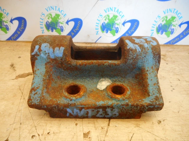 FORDSON SUPER MAJOR Tractor Swinging Drawbar Attachment Bracket ...
