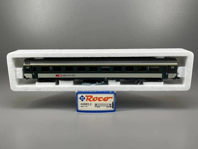 H0 ROCO PERSONENWAGEN SBB 1. Klasse Exact 1:87 44883 DC NEM OVP / 4 L ...