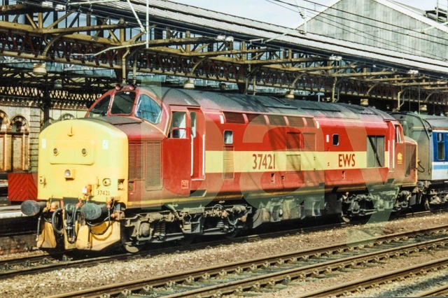 UK DIESEL TRAIN Railway Photograph Of Class 37 37421. Rm37-1296 £1.70 ...