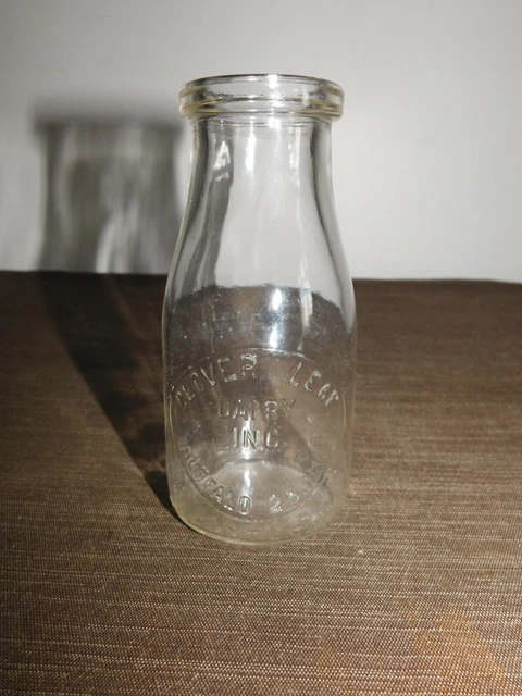 VINTAGE HALF PINT Milk Bottle Clover Leaf Dairy Buffalo Ny $111.04 ...