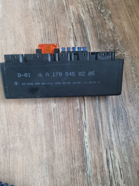 Mercedes-Benz 1645403772 Genuine OEM Relay & Fuse Plt For Sale Online