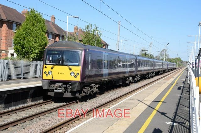 PHOTO CLASS 360/0 Desiro Emu No.360 112 Of East Midlands Railway In Emr ...