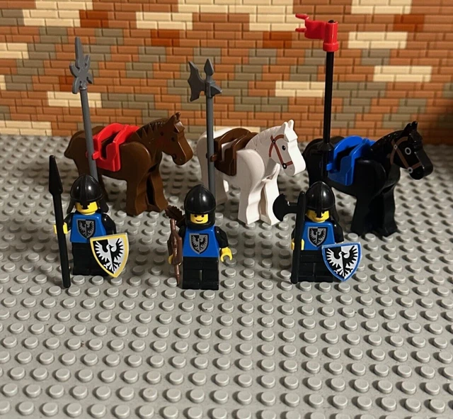 (GMK FF) LEGO® Knight Figure Figures Falcon Knight Horses P.Z. 6074 ...