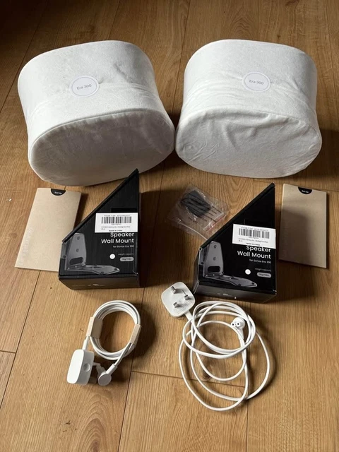 A PAIR OF Sonos Era 300 white brand new. wrapped up still but nop box £ ...