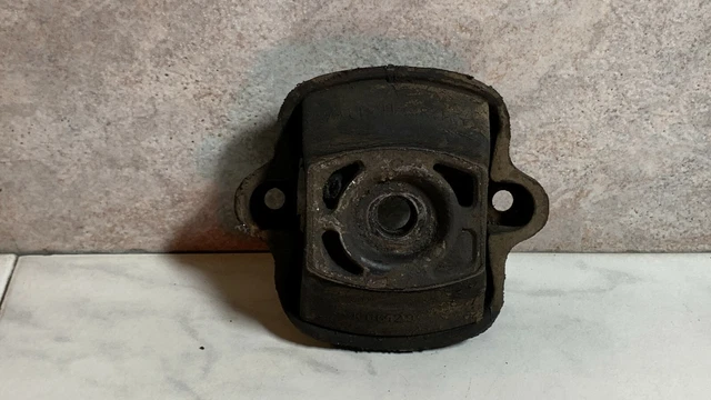 ORIGINAL MERCEDES BENZ W116 W123 W126 Engine Mount Bracket Right ...