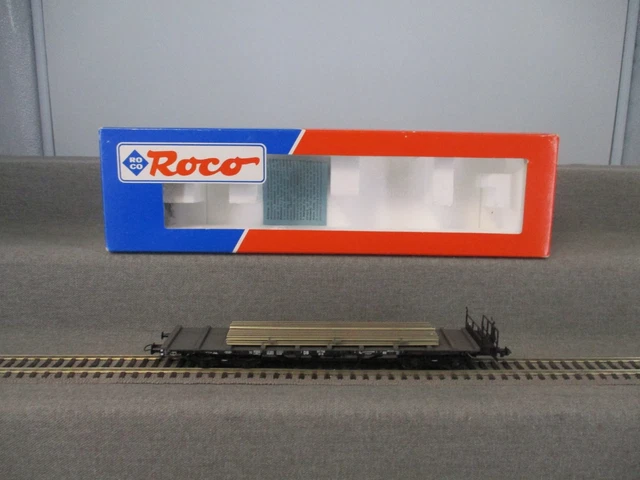 ROCO SPUR H0 46490 Güterwagen Rungenwagen mit Beladung der DB in OVP ...
