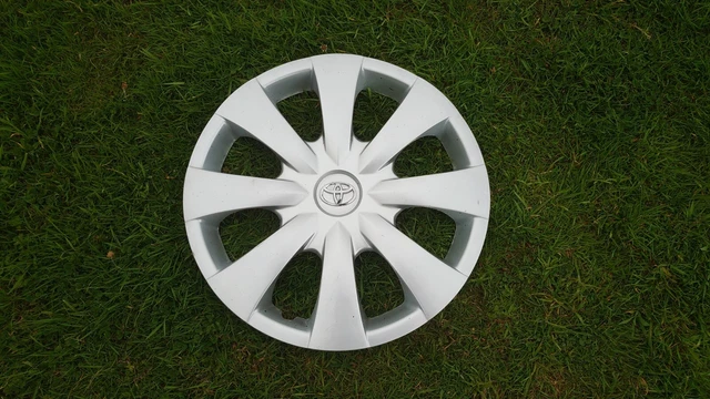 TOYOTA AURIS 15& Inch Wheel Trim/Hub Cap Cover Genuine x1 42602-02240 ...