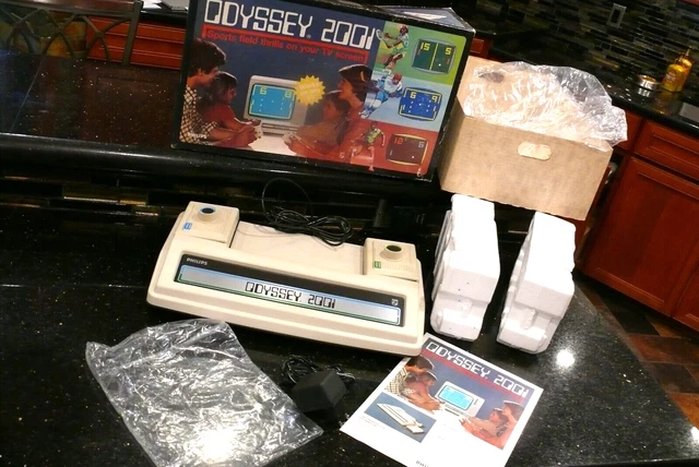 PHILIPS MAGNAVOX ODYSSEY 2001 Vintage Electronic video game computer ...