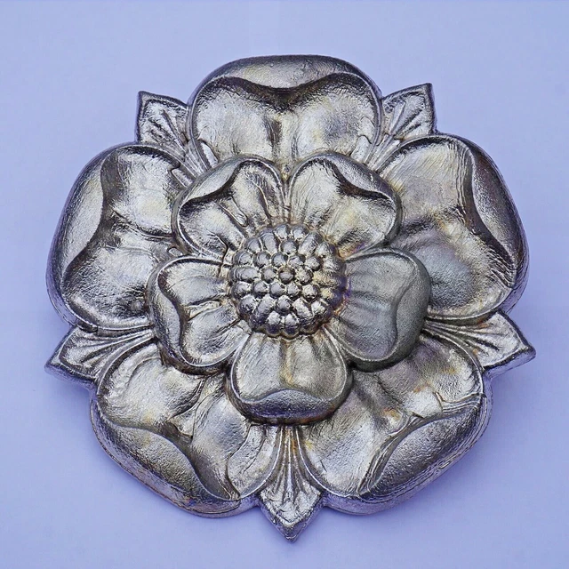 LEAD ROOFING ORNAMENTAL Tudor Rose 200mm, 95mm, 60mm Lead Motif £44.99 ...