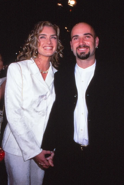 DIA BROOKE SHIELDS et Andre Agassi 1997 format Ko photographe P14-5-4-3 ...