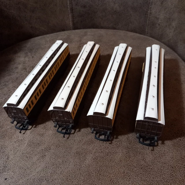 X4 TRIANG HORNBY R332 R333 GW GWR CLERESTORY COMPOSITE & BRAKE COACHES ...