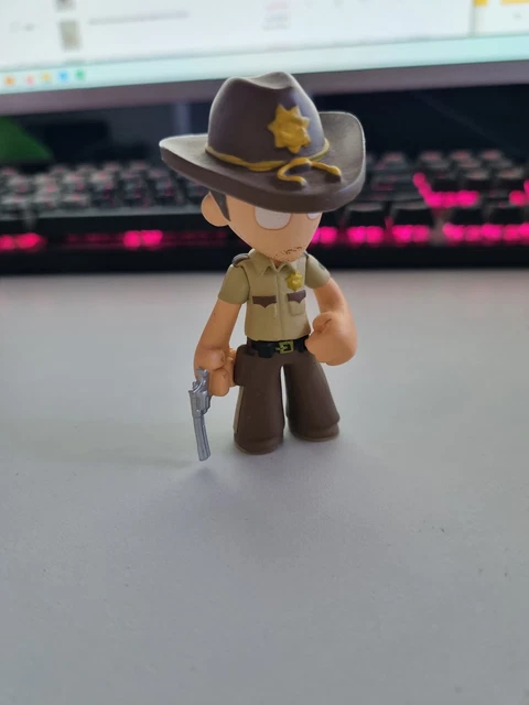 FUNKO MYSTERY MINI AMC The Walking Dead Series 2 Rick Grimes $15.00 ...