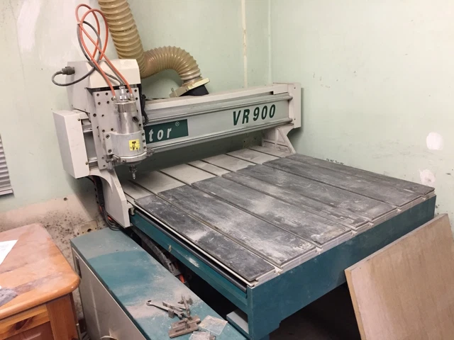 VICTOR VR900 700 x 900 bed 3 axis CNC with extractor £1,699.00 ...