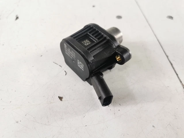 NOCKENWELLENVERSTELLER MAGNETVENTIL ORIGINAL VW Touran 5T Golf 7 8 ...