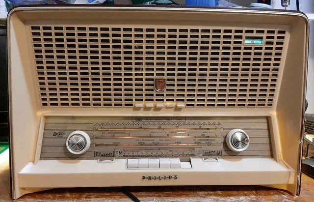 SHORTWAVE RECEIVER, SEE VIDEO Philips Radio B5x88a Bi-ampli, Amazing ...