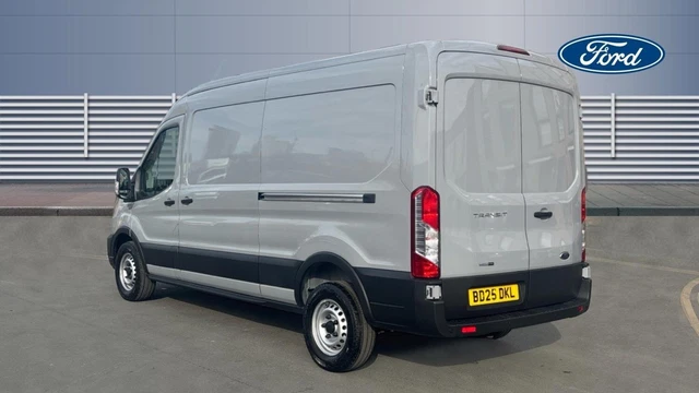2025 FORD TRANSIT 350 L2 Diesel Fwd 2.0 EcoBlue Hybrid 130ps H3 Leader ...
