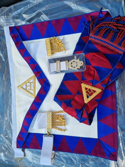 ROYAL ARCH CHAPTER Masonic Freemasonry Regalia BRAND NEW,,COLLAR,APRON ...