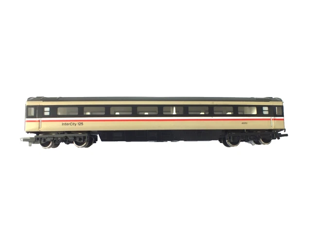 NEAR MINT HORNBY R434 BR Mk3 TS coach 42251 with executive British Rail ...