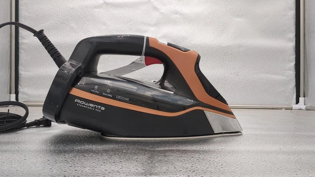 ROWENTA STEAM FORCE Pro Stainless Steel Soleplate Iron For Clothes, 400 ...