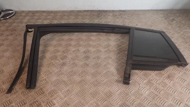 FORD FOCUS REAR quarter window and seal mk4 estate 2559795 £65.00 ...