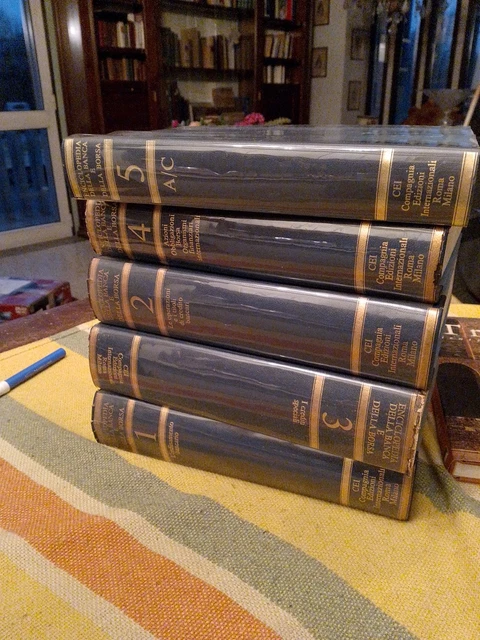 ENCICLOPEDIA DELLA BANCA E Della Borsa Volume 1/2/3/4/5 EUR 29,00 ...