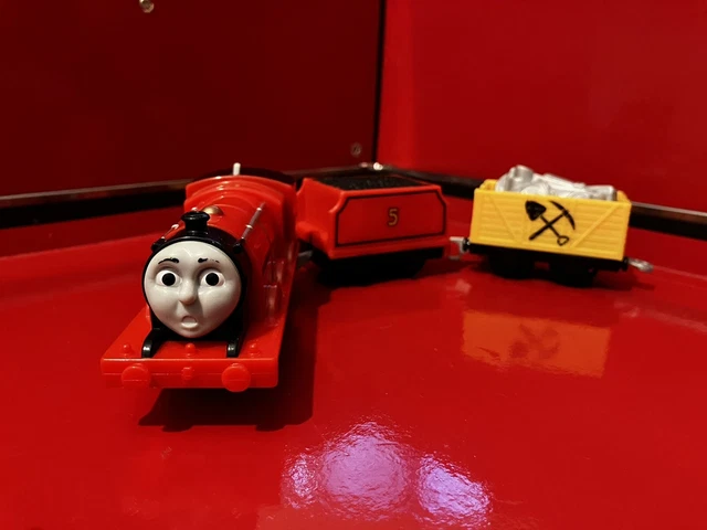 SCARED JAMES TENDER & Cart Trackmaster Thomas & Friends Motorized ...