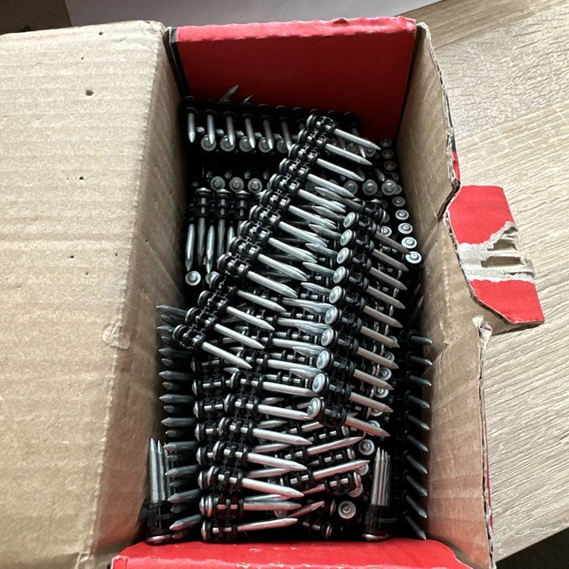 HILTI NAILS 20MM x 1000 X-C 20 B3 MX Concrete Nails. BX3 Nail Gun £75. ...