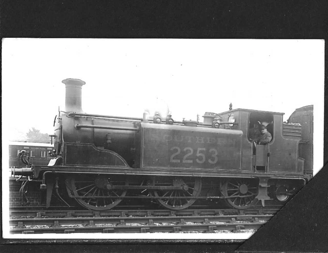 SOUTHERN RAILWAY - D1 Class 0-4-2T No. 2253 - Vintage Image - # L9007 £ ...