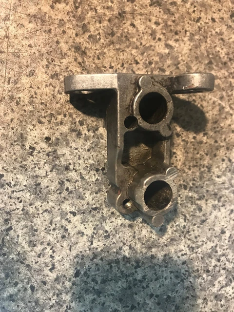 PORSCHE 944 944S (1982-1991) Flywheel Pick Up Sensor Bracket ...