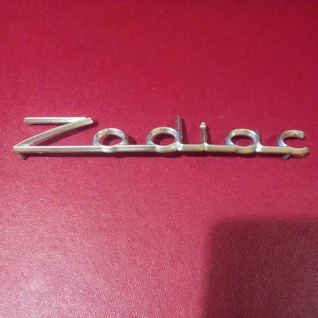 VINTAGE CLASSIC MK 3 Ford Zodiac Boot Script Badge Emblem Used Painted ...