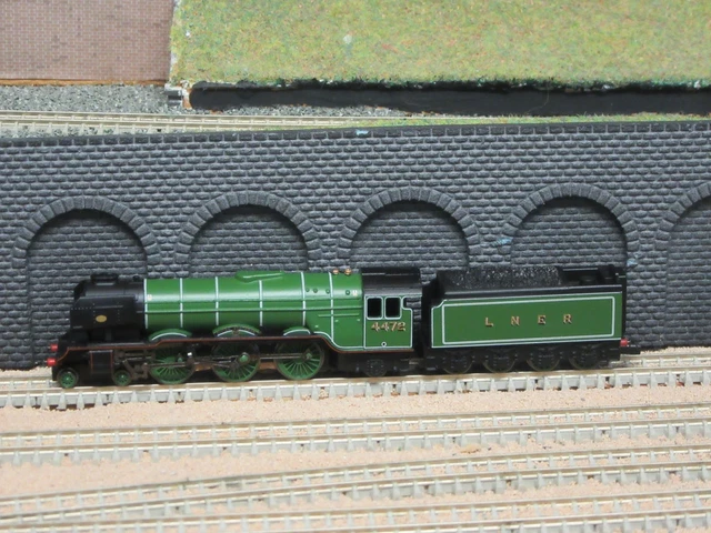 GRAHAM FARISH BACHMANN Flying Scotsman N Gauge 372-379 A3 4472 £81.00 ...