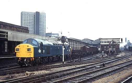 ORIGINAL COLOUR SLIDE of ex works D334 class 40 diesel loco £23.00 ...