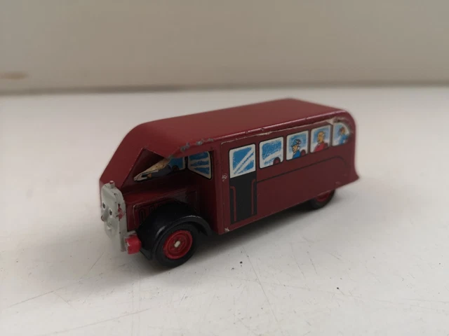 ERTL THOMAS THE Tank Engine & Friends Train - Bertie the Bus £3.68 ...
