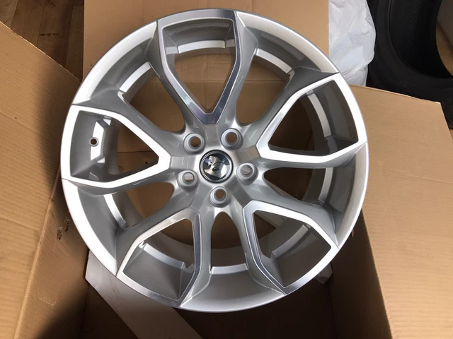 GENUINE HSV VE Gts R8 Maloo Pentagon 20” Spare Rear Wheel Factory ...