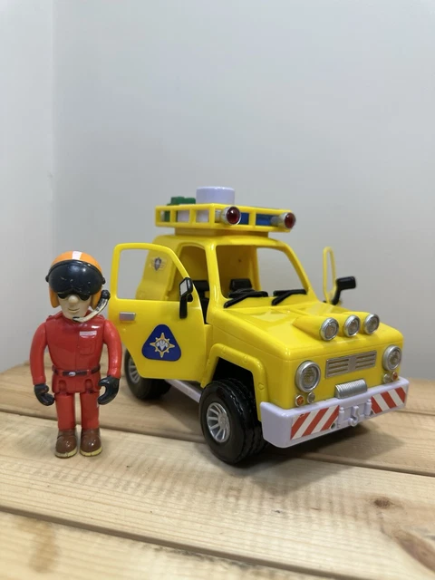 FIREMAN SAM MOUNTAIN Rescue Truck With Figure Yellow 4x4 Jeep Friction ...