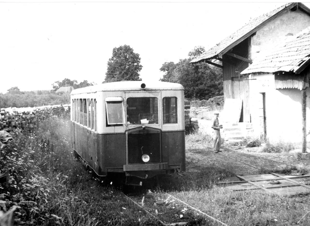 TRAMWAYS DE CORRÈZE Gare de Soursac Autorail De Dion-Geiger-01 EUR 5,90 - PicClick FR