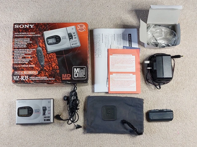 SONY MZ-R35 PORTABLE Minidisc MD Player Recorder Walkman Boxed - Dead ...