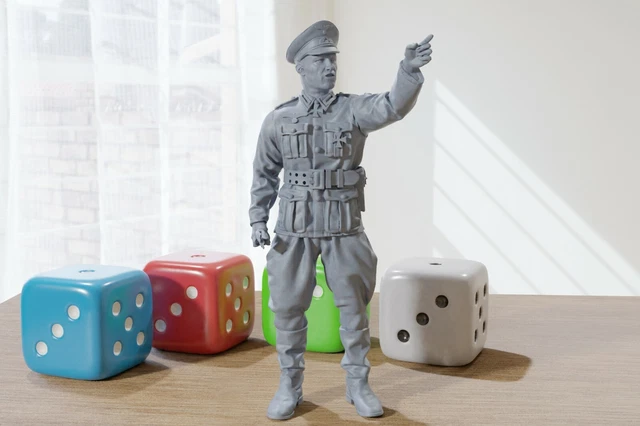 GERMAN WW2 OFFICER Standing and Pointing - 1/35 Scale - WW2 Soldier ...