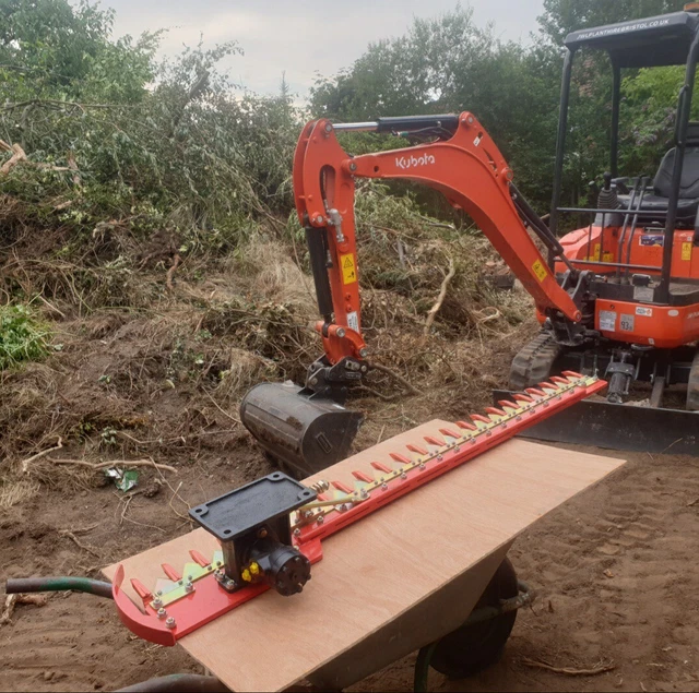 DIGGER HEDGE CUTTER, 1.8m Large Hydraulic Finger Bar Mower No Vat £ ...