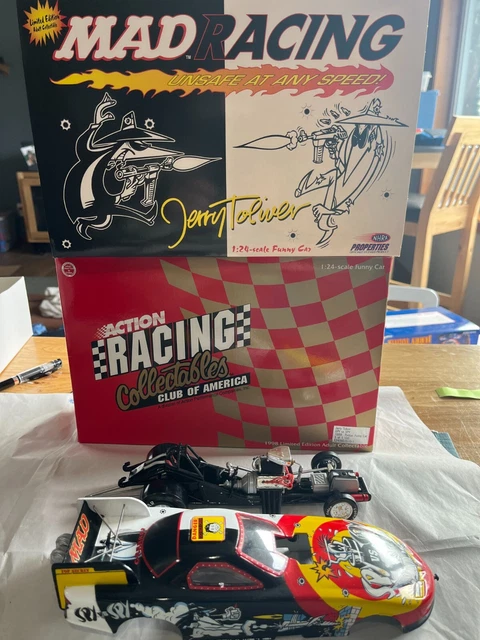 ACTION MAD RACING Spy vs Spy Jerry Toliver NHRA 1998 Pontiac drôle ...
