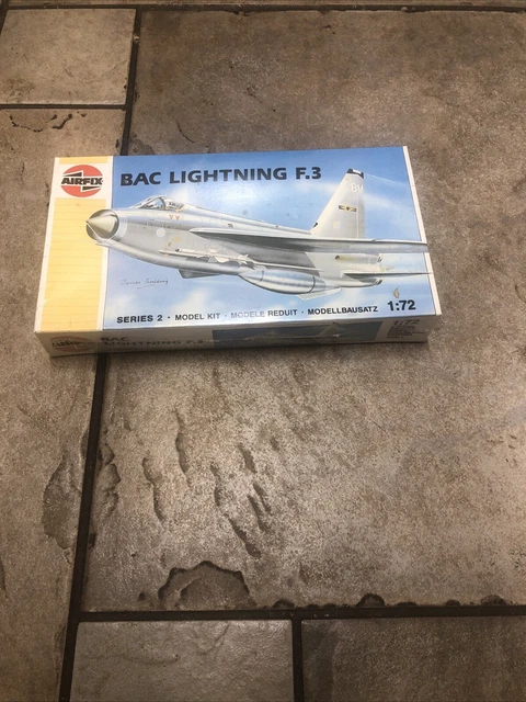 ENGLISH ELECTRIC BAC lightning 1/72 Model Kit New Shrink Wrapped £13.20 ...
