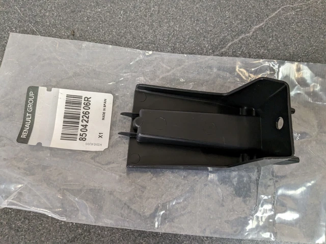 GENUINE RENAULT KADJAR Rear Bumper Bottom Holder (850422606R) £21.95 ...