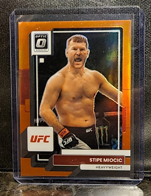 STIPE MIOCIC 2023 Donruss Optic UFC (orange) 13/49 **SP** - Poids lourd ...