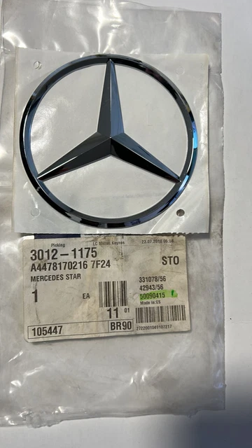 GENUINE MERCEDES TRUNK emblem rear logo star V-Class W447 £24.00 ...
