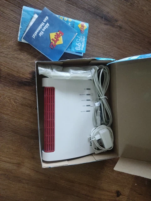 AVM FRITZ!BOX 7590 WLAN Router mit Modem - Weiß (20002784) EUR 111,00 ...