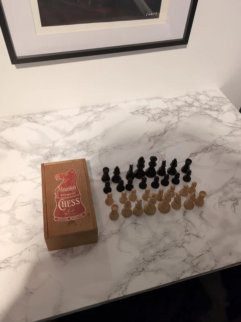 VINTAGE STAUNTON BOXWOOD Chess Set Original Wooden Box House Martin £28 ...