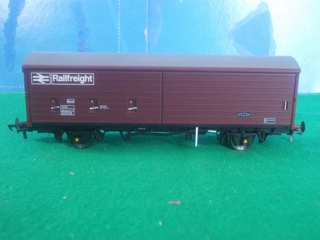 OO GAUGE BACHMANN 38-121 Vaa Box Van Br Railfreight Wagon Brown Boxed £ ...