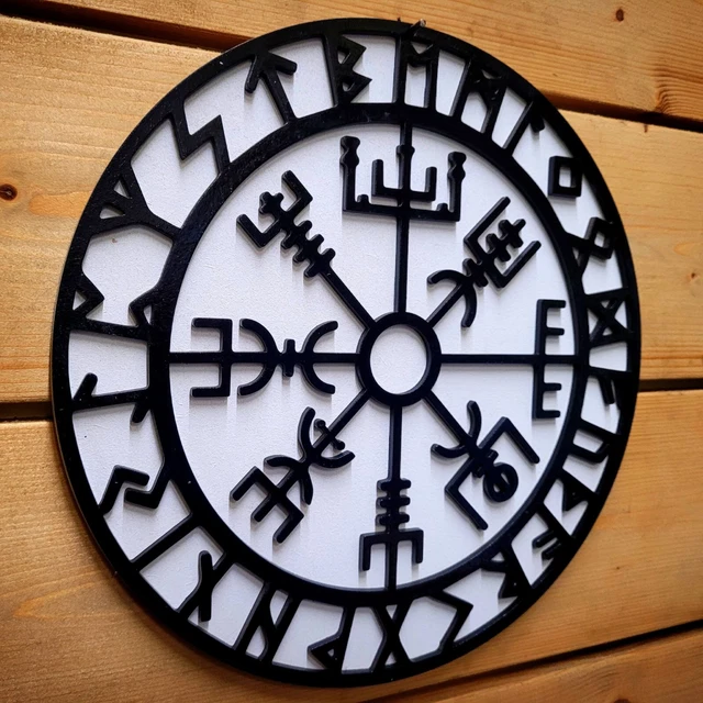 LARGE WOODEN 3D Nordic Viking Compass Sign Art Door Hanging Plaque 6mm ...