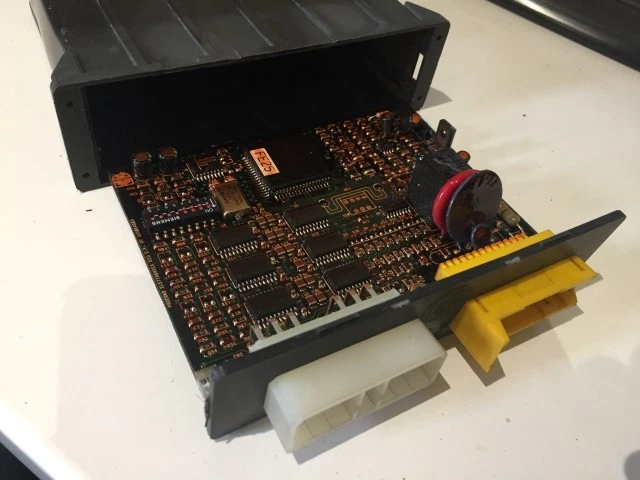 FERRARI 355 A.C. Electronic Control Station 875240 F355 Modulo Ecu ...